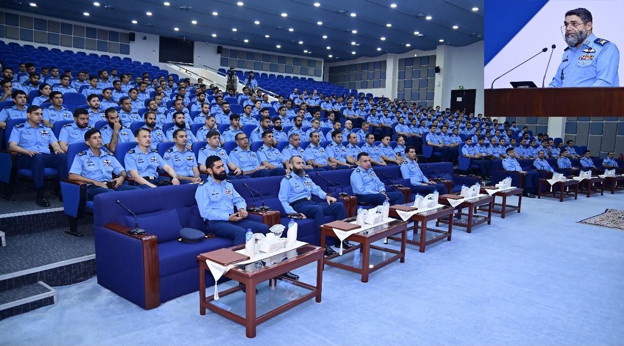 PAF ACE Graduates Combat Commanders Course – Peak Point