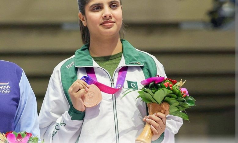 Pakistan shooter Kashmala Talat qualifies for Paris Olympics – Peak Point