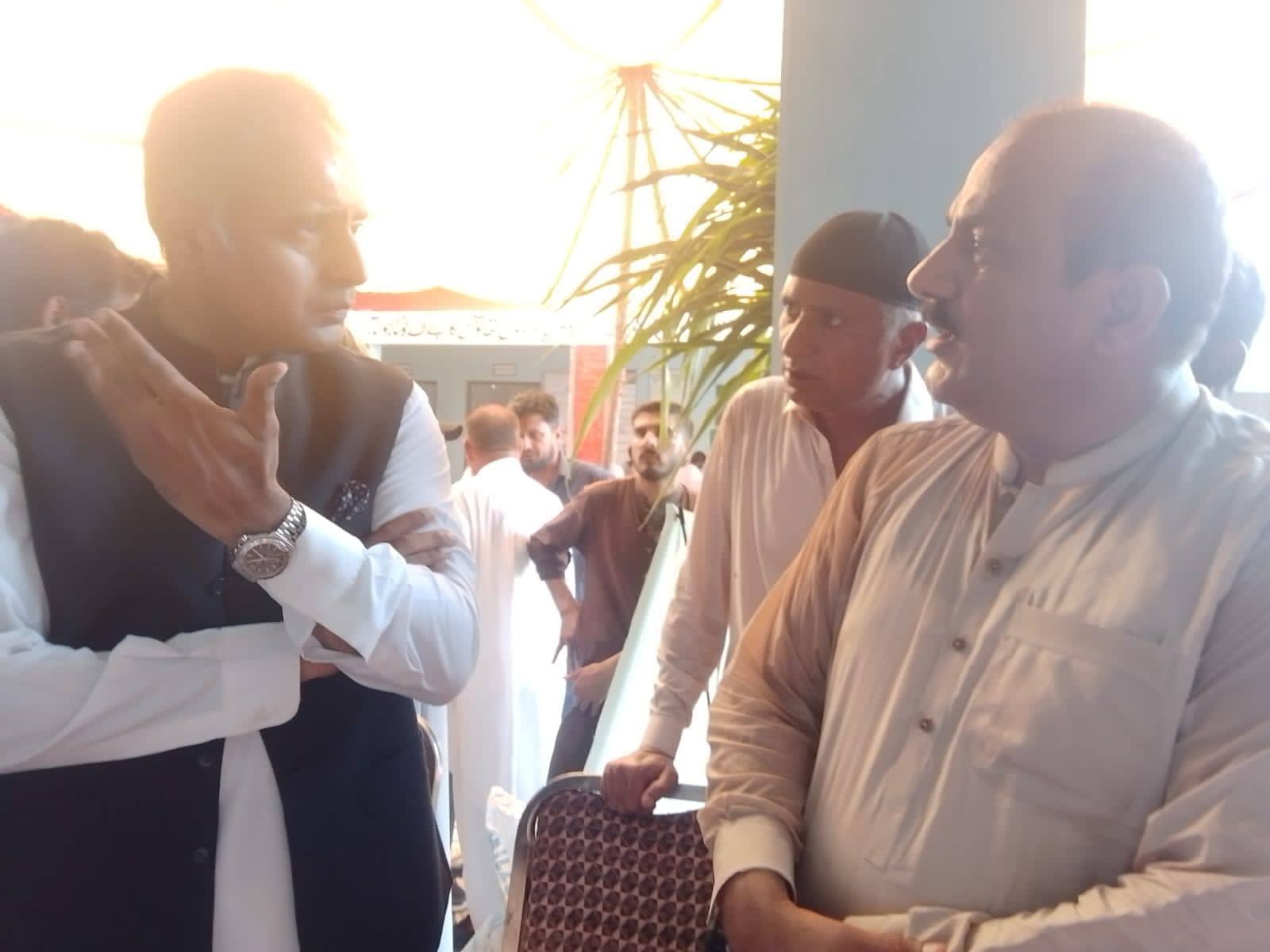 Bilal Azhar Kiani Visits Flood Relief Camp in Jhelum – Peak Point