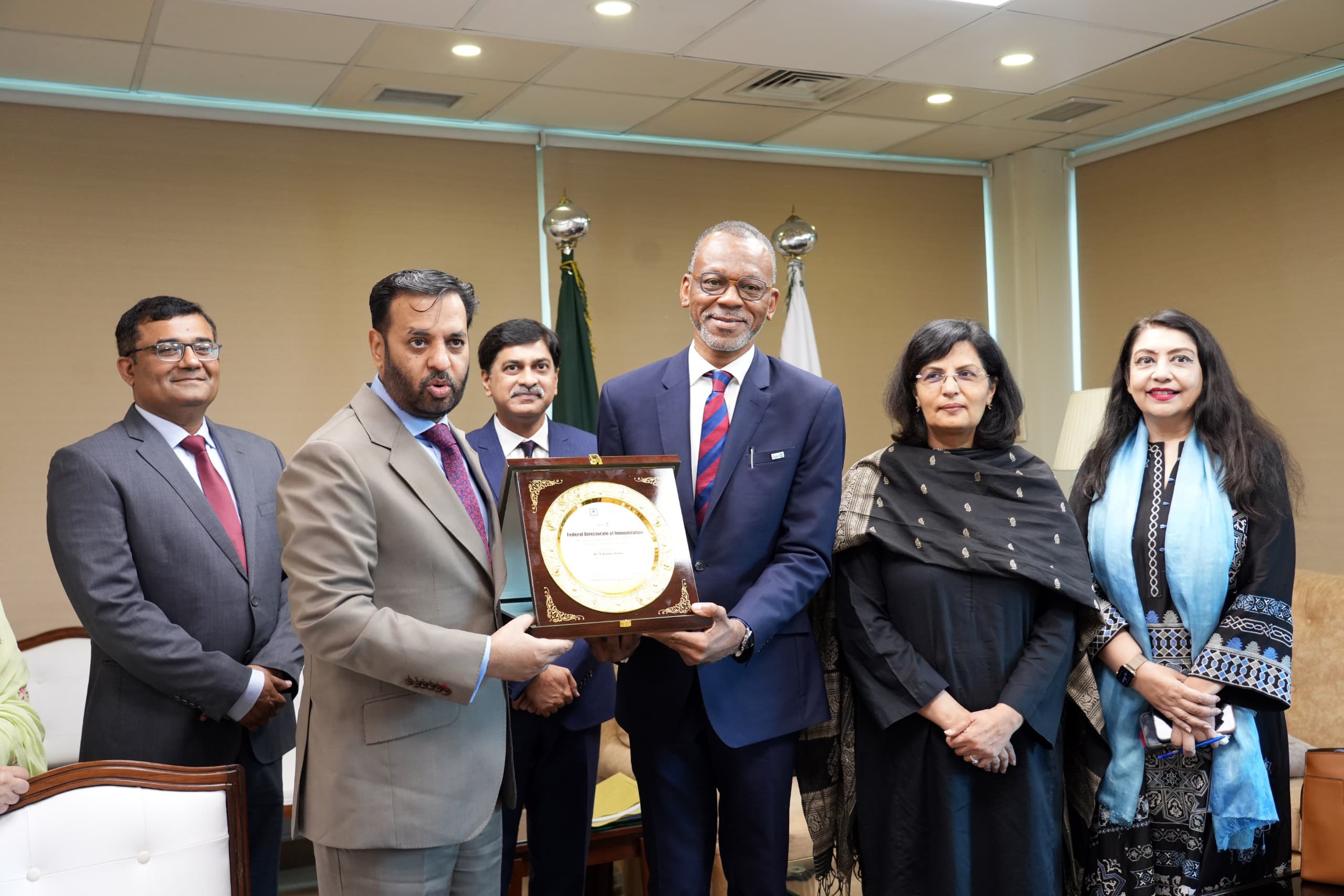 Strengthening Pakistan’s Vaccine System with Gavi’s Support – Peak Point